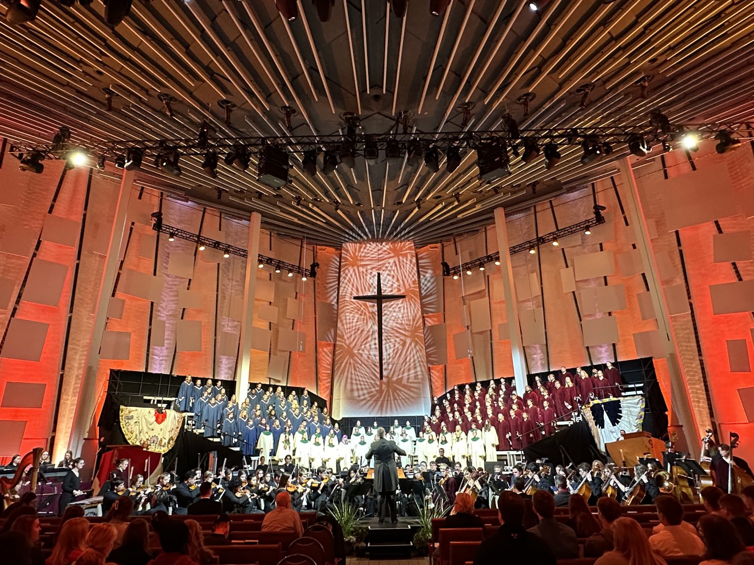 Gustavus Presents Christmas in Christ Chapel 2024 - News